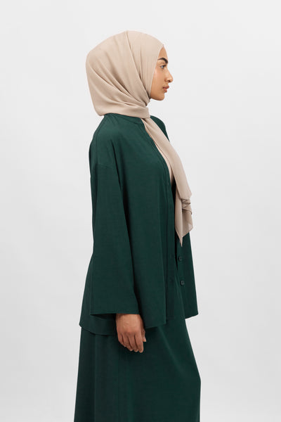 FARES | Minimal and modest clothing