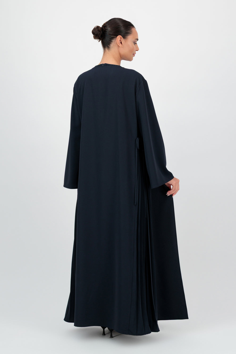 FARES Pleated Detail Abaya - Layal | Flowing Abaya For Women with ...